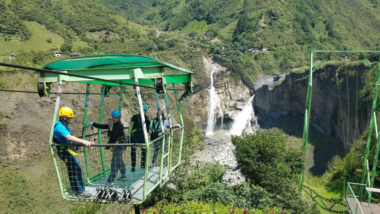 Baños de Agua Santa Travel Guide: Best Attractions, Tours & Adventure ...