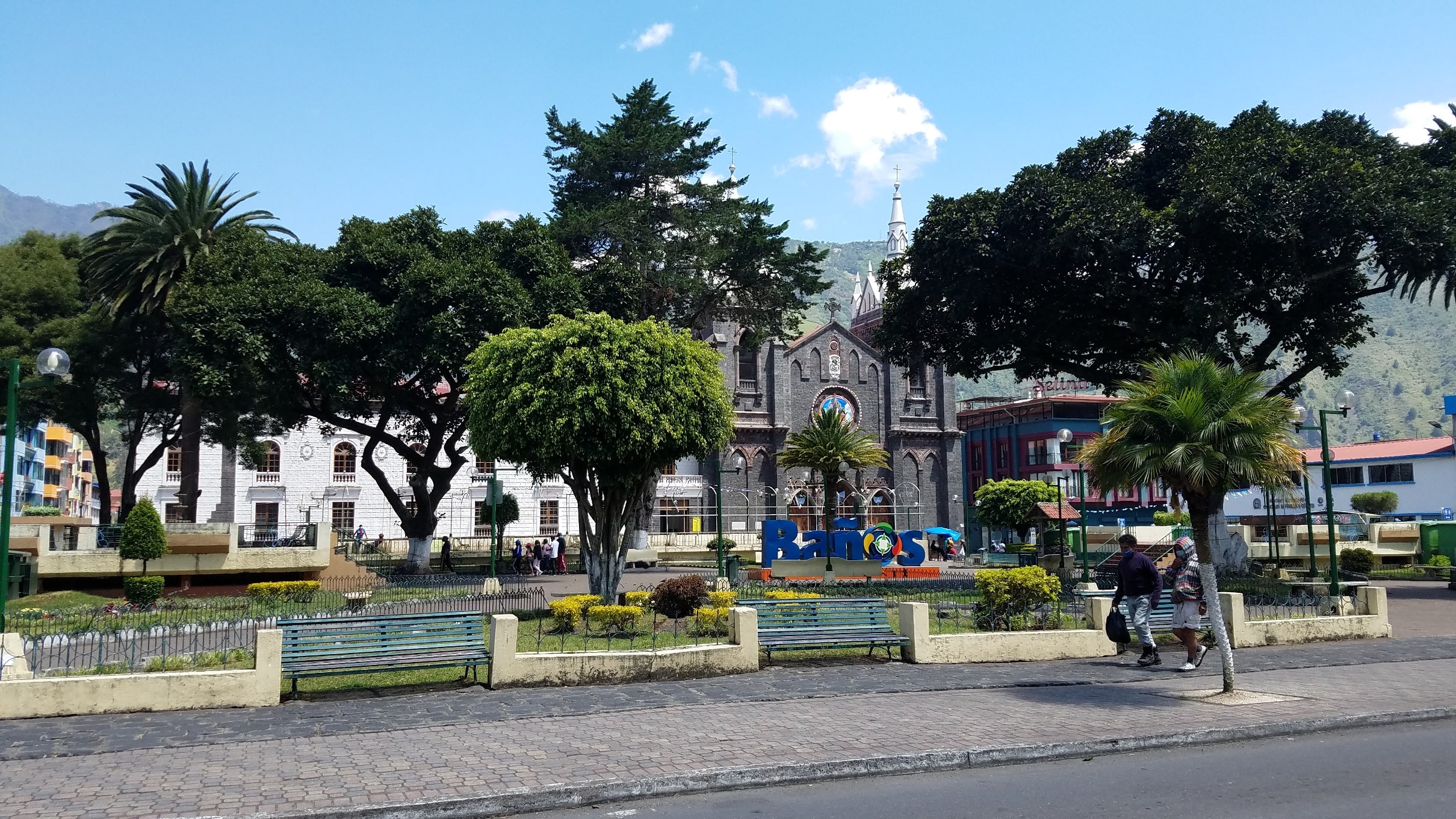 Quito to Baños tour - 2 Days of Adventure | EcuaTouring